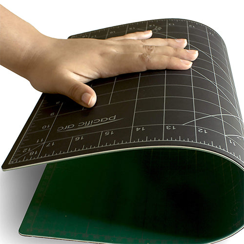 Pacific Arc Self Healing Cutting Mats, in Green/Black or Translucent ...